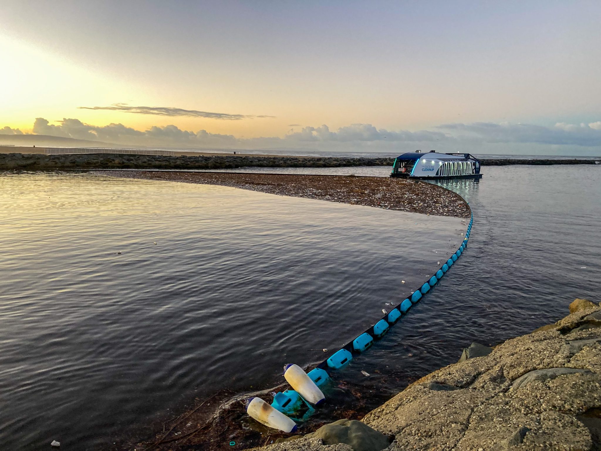 ‘Interceptor’ Keeps More Than 75 Tons of Debris Out of Pacific Ocean ...